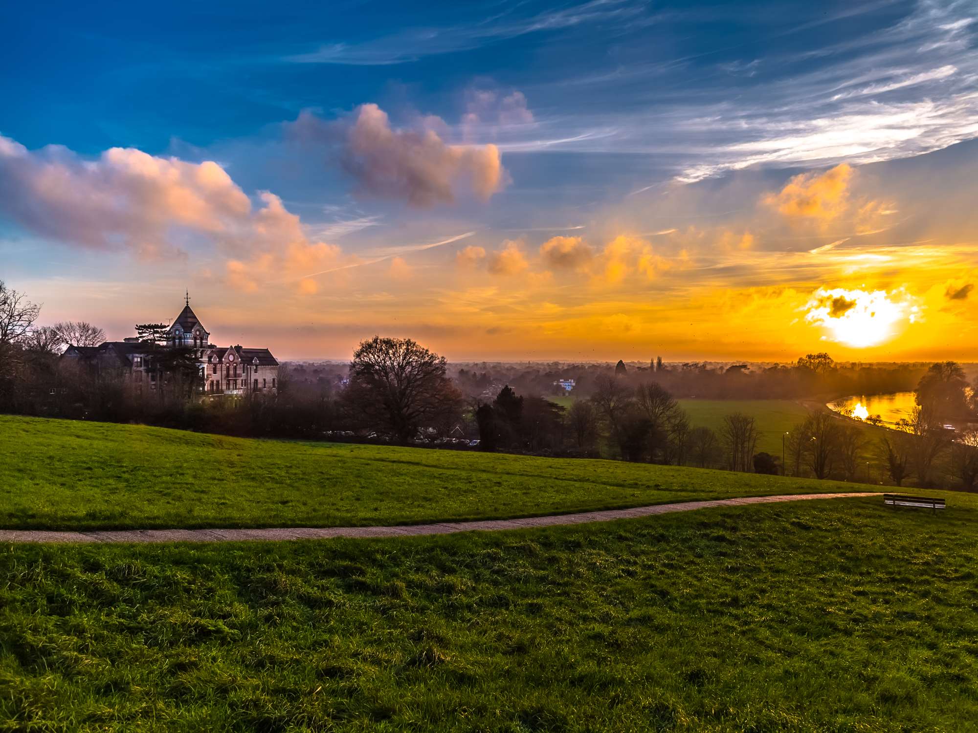 Memorials | Funeral Wake Venue | The Petersham Hotel